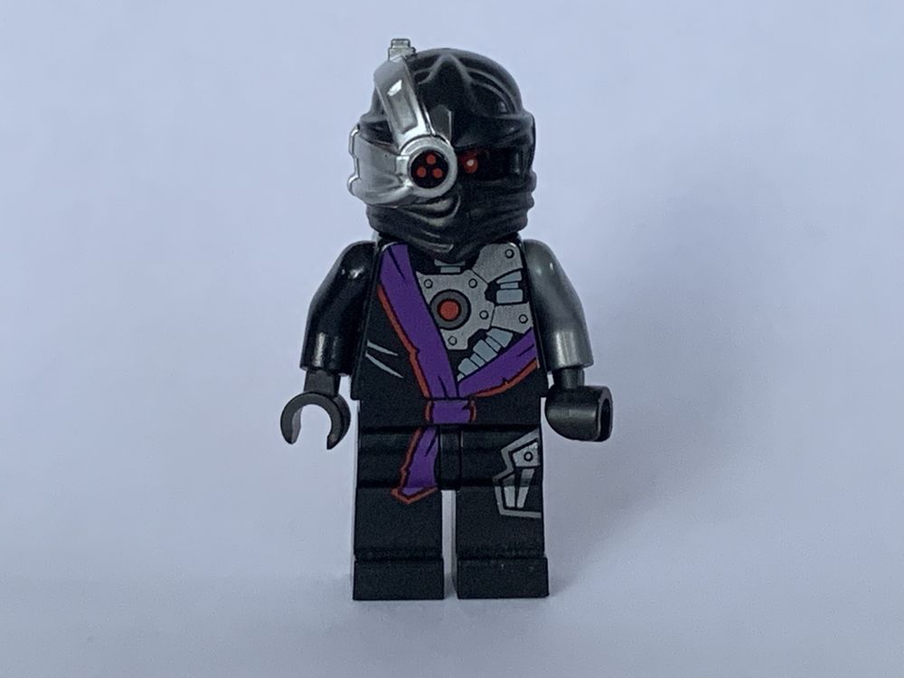 Lego Ninjago Nindroid Warrior Figur (Gebraucht) in Paspels für CHF 3.5 ...