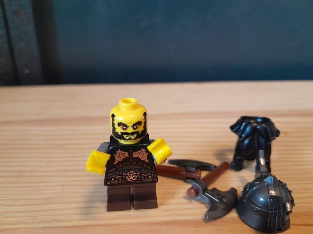 Lego Castle Kingdoms Series Hobbit Herr der Ringe Evil Dwarf (Gebraucht ...