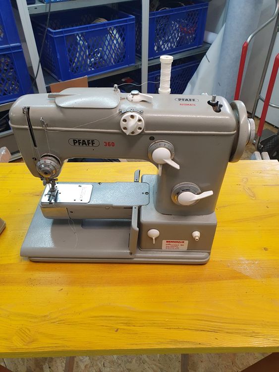 Pfaff 360 (Defekt) in für CHF 1 – nur Abholung auf Ricardo kaufen