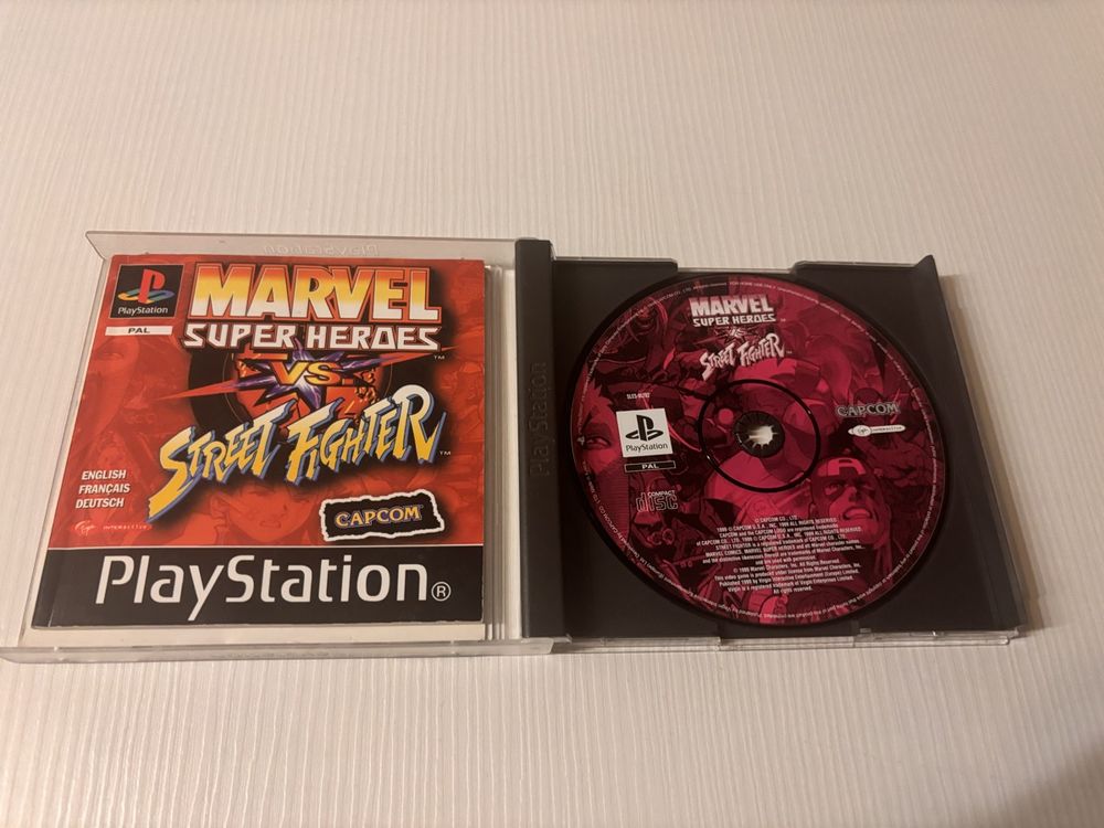 Jeu PS1 "Marvel Super Heroes vs Street Fighter" | Kaufen auf Ricardo