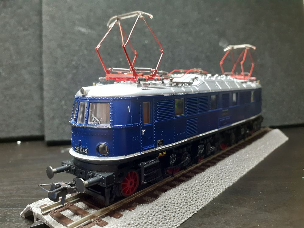Roco 43659 DB E18 H0 DC Analog mit 2 Liliput Schnellzugwagen | Kaufen ...