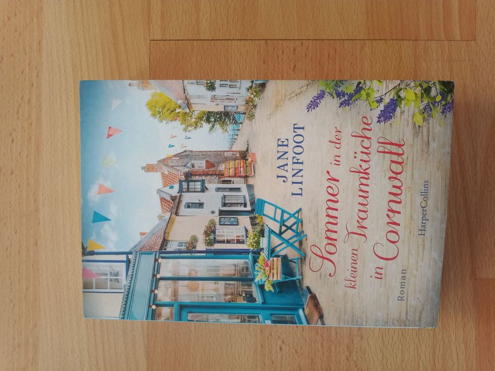 Jane Linfoot Sommer in der kleinen Traumküche in Cornwall (Neu (gemäss ...