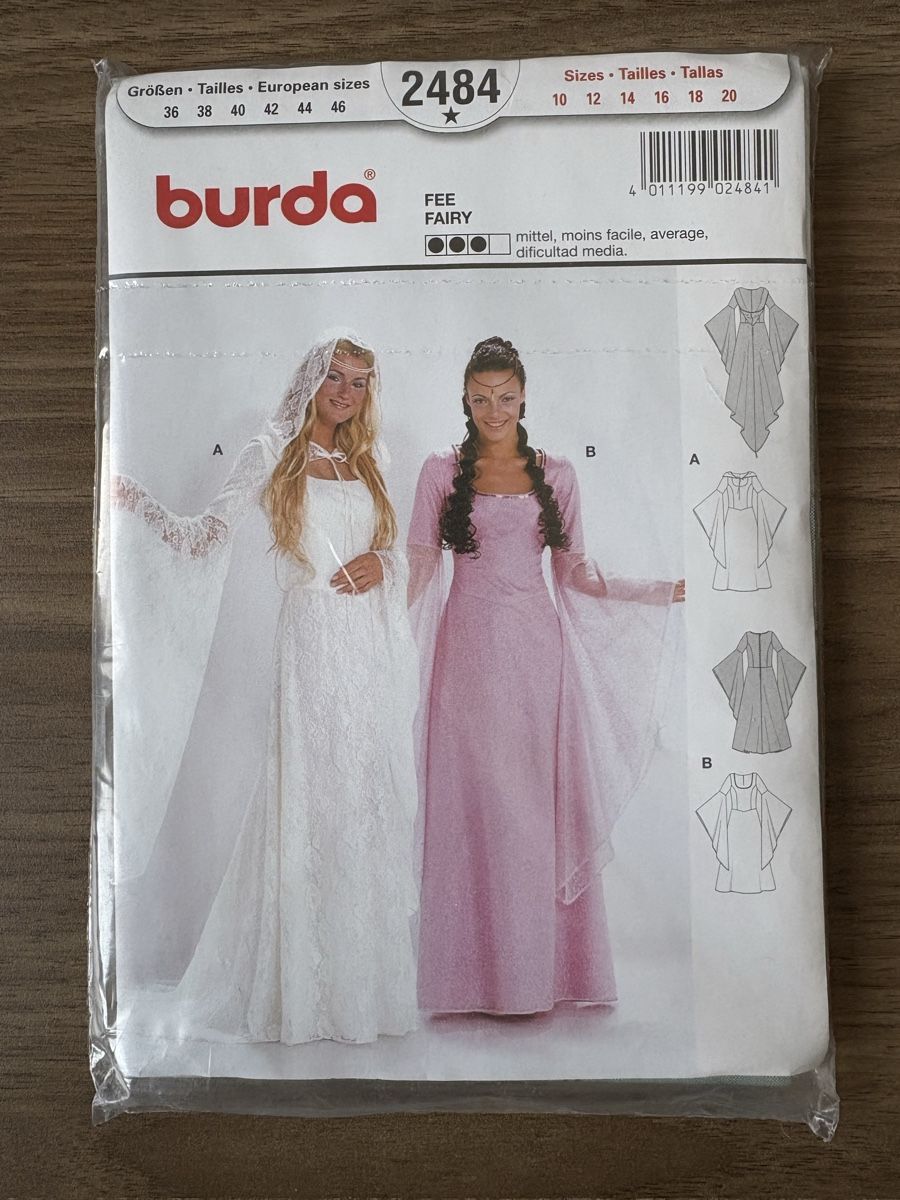 Burda Schnittmuster 2484 Fee (Neu und originalverpackt) in Oensingen ...
