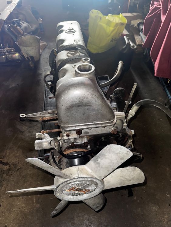 Mercedes-Benz Motor 280 Se, Revisionsobjekt oder Ersatzteile (Gebraucht ...
