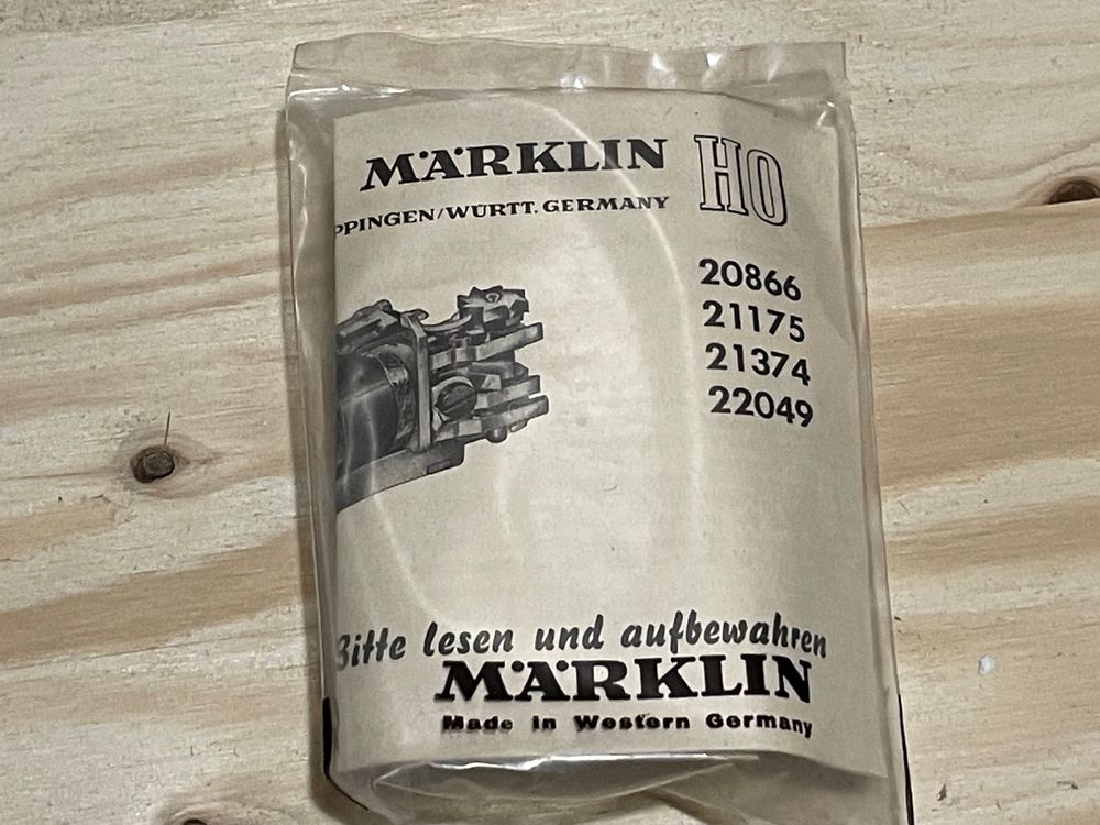 Märklin 22049 Fahrtrichtungsumschalter (Neu und originalverpackt) in ...