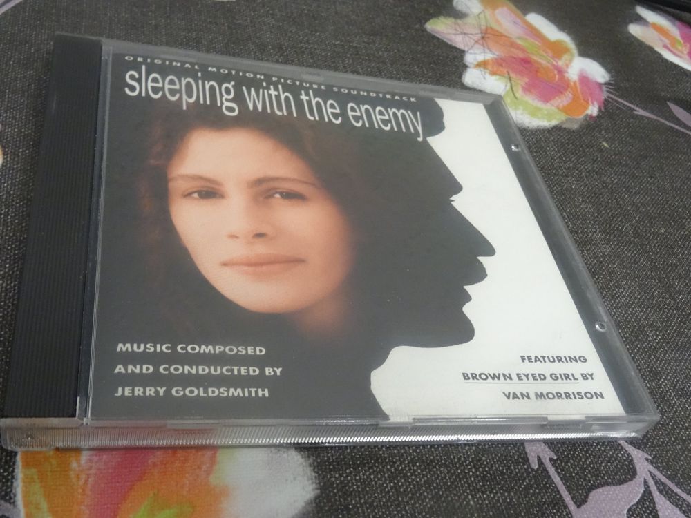 Sleeping with the Enemy - Motion Picture Soundtrack CD | Kaufen auf Ricardo