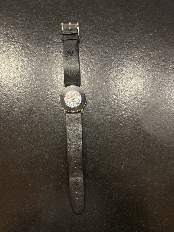 Damenuhr (Gebraucht) in Magden für CHF 30 – mit Lieferung auf Ricardo kaufen