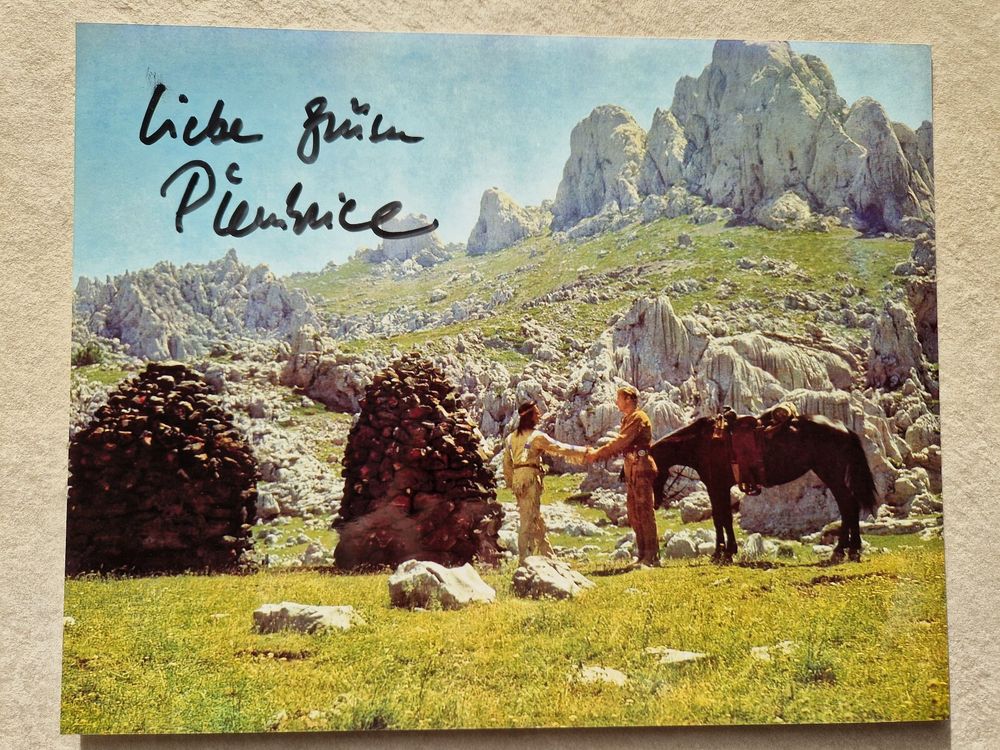 Pierre Brice † - Originalautogramm auf Foto (Gebraucht) in ...