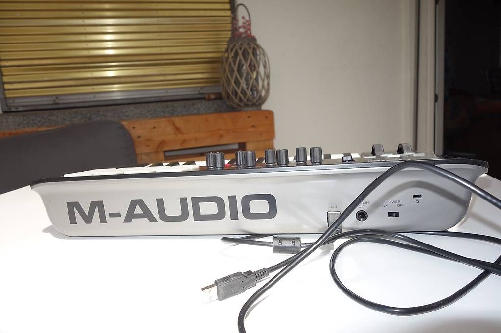 M-Audio Oxygen 25 USB MIDI Keyboard - Neuwertig (Gebraucht) in Bern für ...