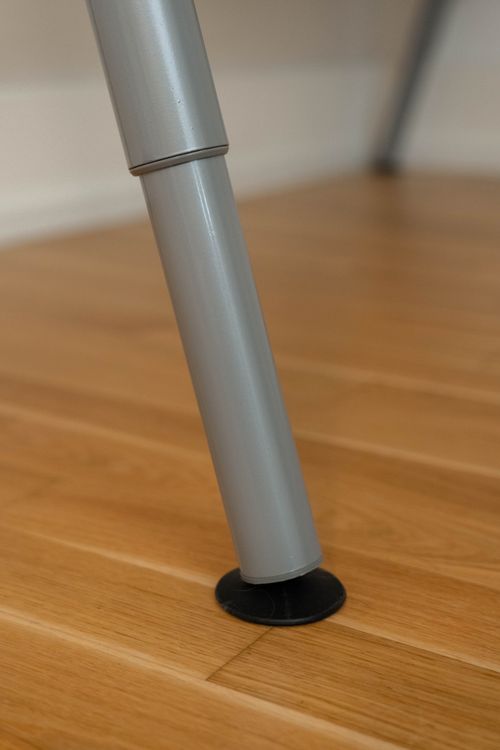 Büro- / Schreibtisch | IKEA THYGE 160x80cm | Kaufen auf Ricardo