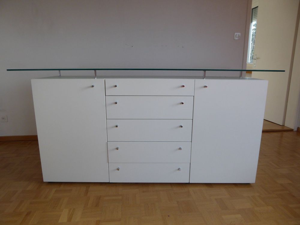 Sideboard weiss mit Glasplatte (Gebraucht) in Hettlingen für CHF 70 ...