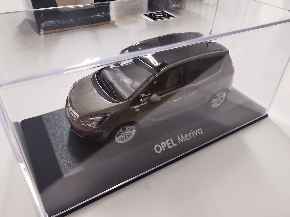 Modellauto Opel Meriva B 1:43 (Neu und originalverpackt) in Domat/Ems ...
