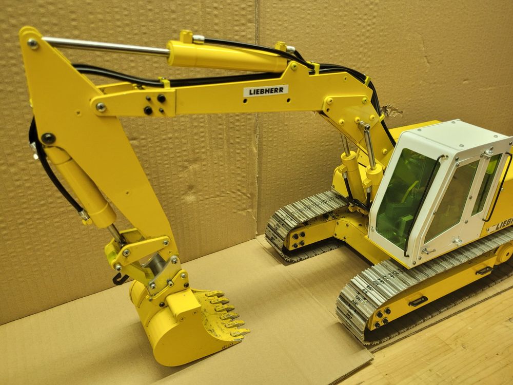 RC Bagger Stahl-Leimbach (Gebraucht) in Niederlenz für CHF 2400 – nur ...