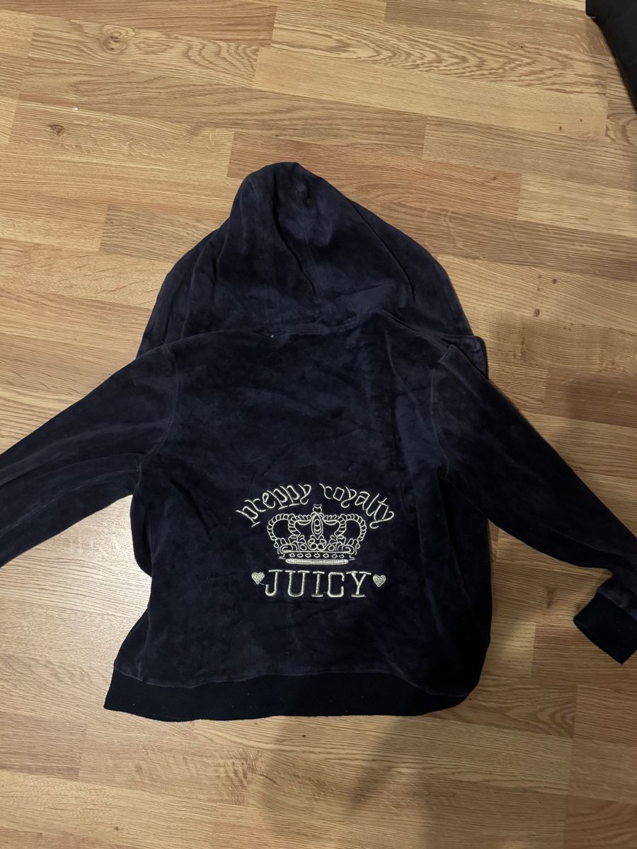 Juicy Couture Velour Kapuzenpullover Grösse M Dunkelblau. (Gebraucht ...