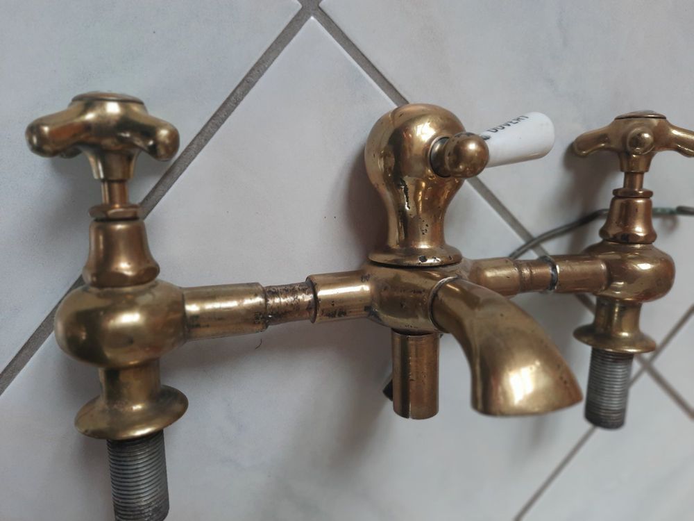 Ancienne ROBINETTERIE (Gebraucht) in Le Locle für CHF 48 – mit ...