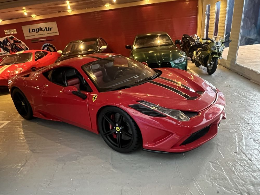 1:18 Ferrari 458 Speciale Bburago (Nuovo e nell'imballaggio originale ...