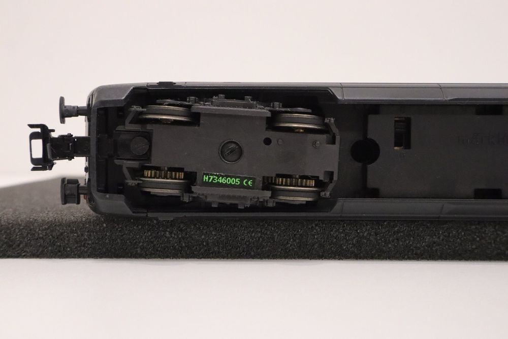 Märklin 37460 SBB Re 460 "Gotthard", AC Digital mit Sound | Kaufen auf ...