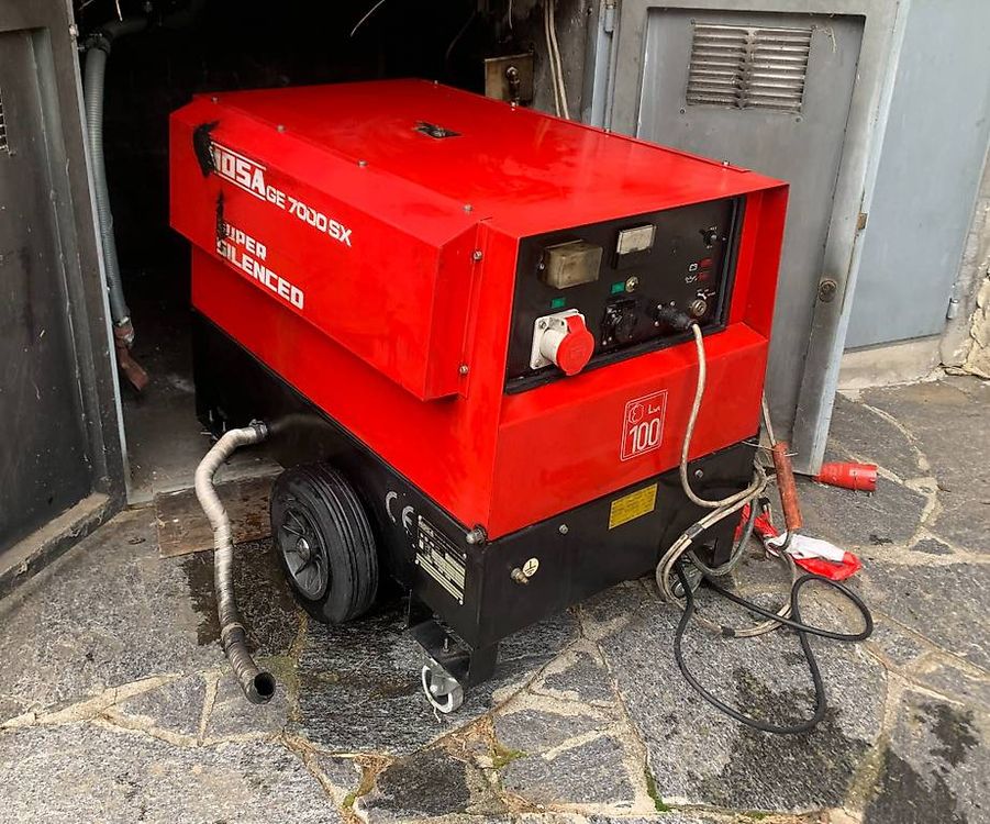 Generatore diesel MOSA GE7000 SX-EAS V400 KVA 7 - V230 KVA 5 (Usato) a ...