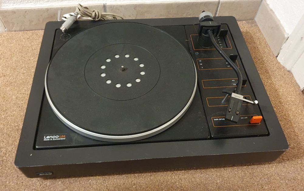 LENCO L84 Plattenspieler (Defekt) in Pfäffikon ZH für CHF 16 – nur ...