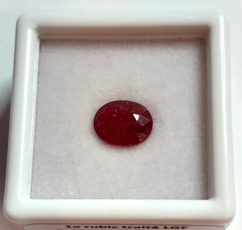 Rubis ovale 2.00 ct - CERTIFICAT 392.- Fr | Kaufen auf Ricardo
