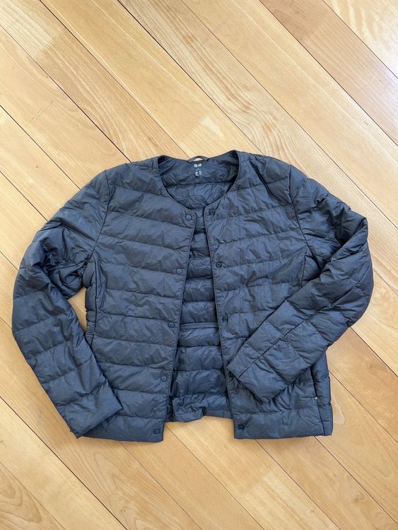 Uniqlo XS leichte Daunenjacke grau, Jacke Herbst | Kaufen auf Ricardo