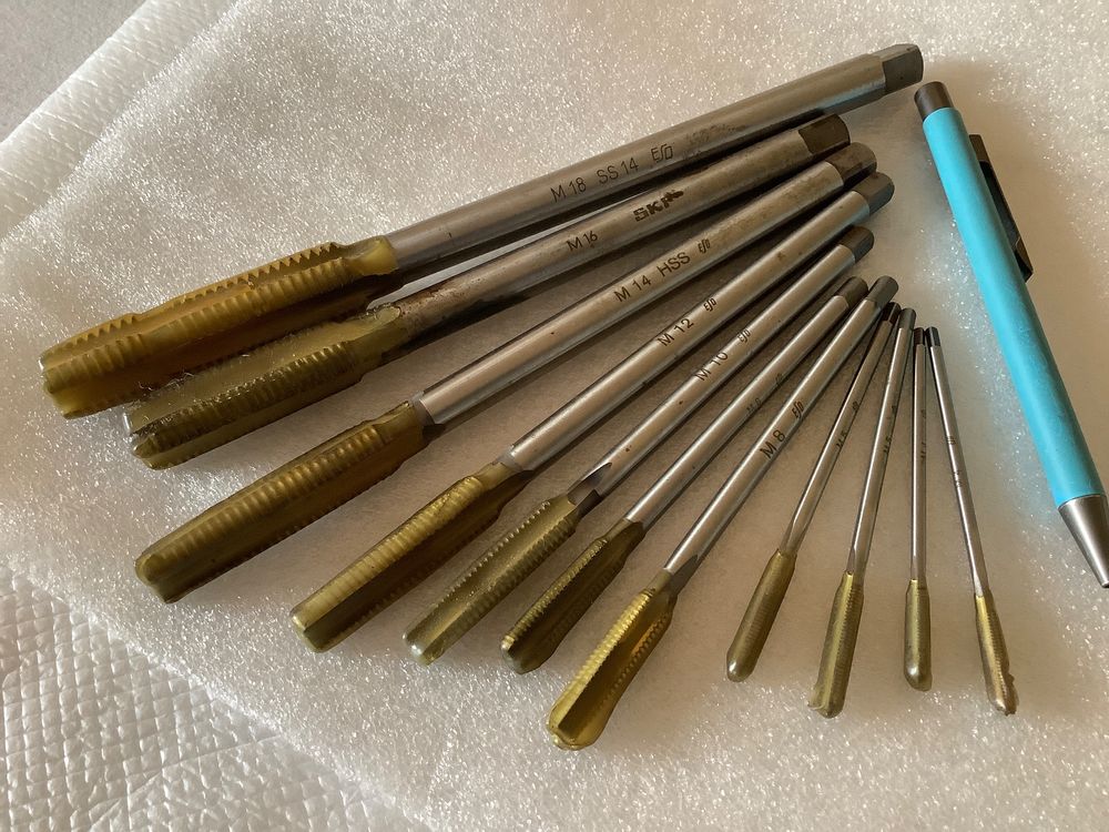 11 Gewindebohrer extralang M4 - M18, Neu von ESO Swiss (Neu (gemäss Beschreibung)) in Widnau für ...