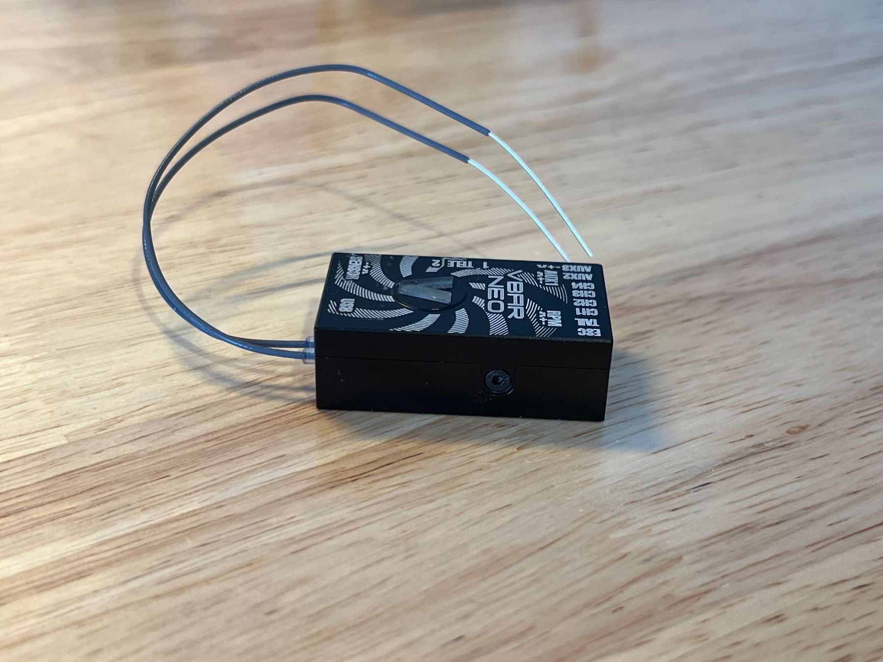 Mikado Vstabi Vbar Neo Flybarless mit Pro Software (Gebraucht) in ...