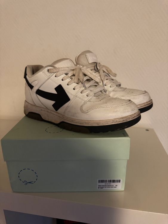 Off White Out Of Office Black EU 43 | Kaufen auf Ricardo