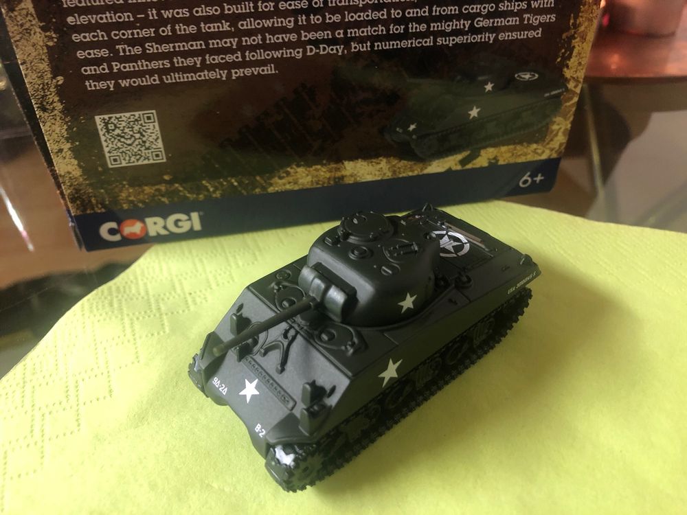 Corgi Legends Sherman M4 Metal 8cm olive (Neu und originalverpackt) in ...