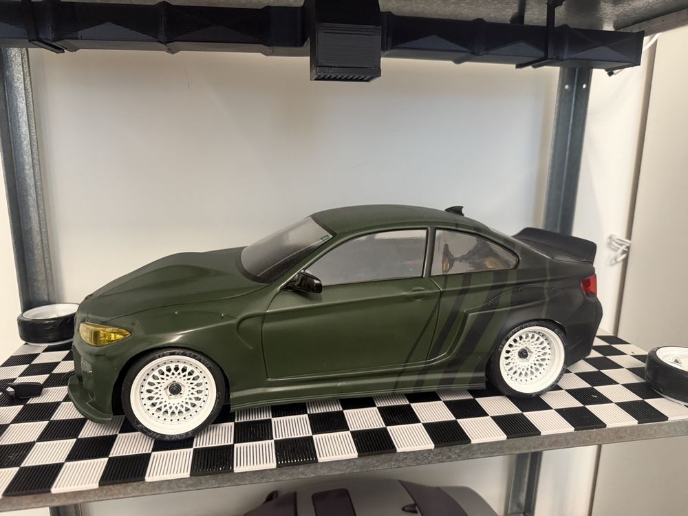 Aplastics BMW m2 F22 1/10 drift karo (Gebraucht) in Untersiggenthal für ...