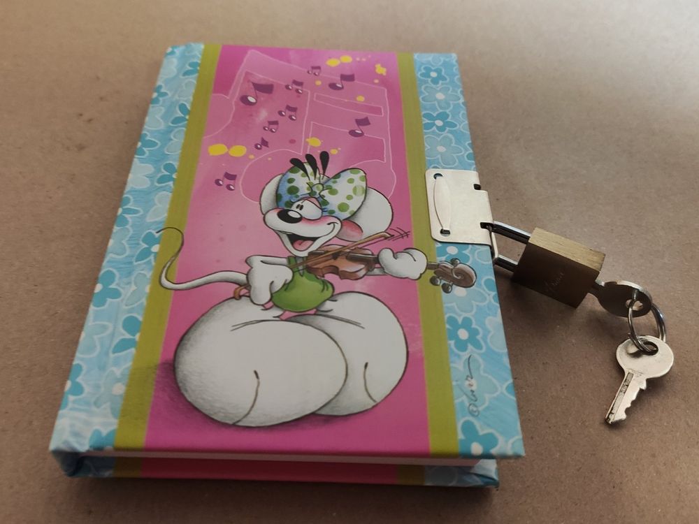 Divers accessoires de bureau pour enfant Diddl et autres (D'occasion) à Villariaz pour CHF 15 ...