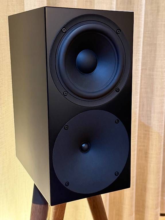 Buchardt Audio S400 MK2 seidenmatt inkl. Ständer (Gebraucht) in ...