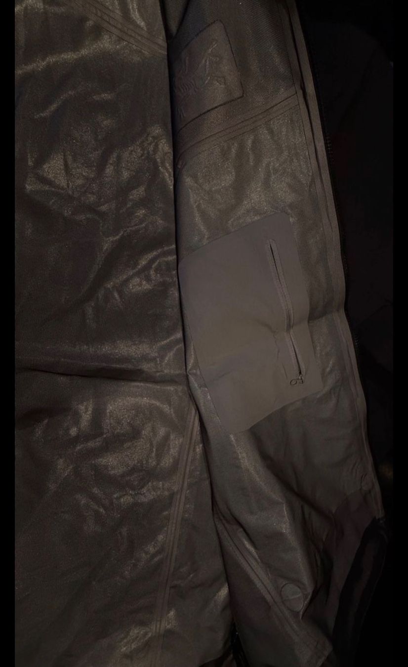 Arcteryx soft shell L new model (Neu (gemäss Beschreibung)) in Chur für ...