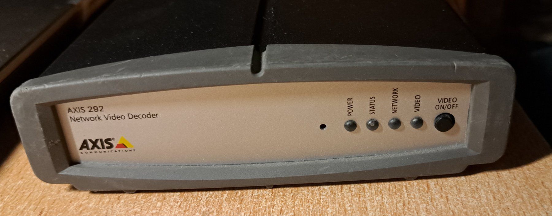 1 Axis 292 Network Video Decoder (Gebraucht) in Cernier für CHF 82 – mit Lieferung auf Ricardo ...