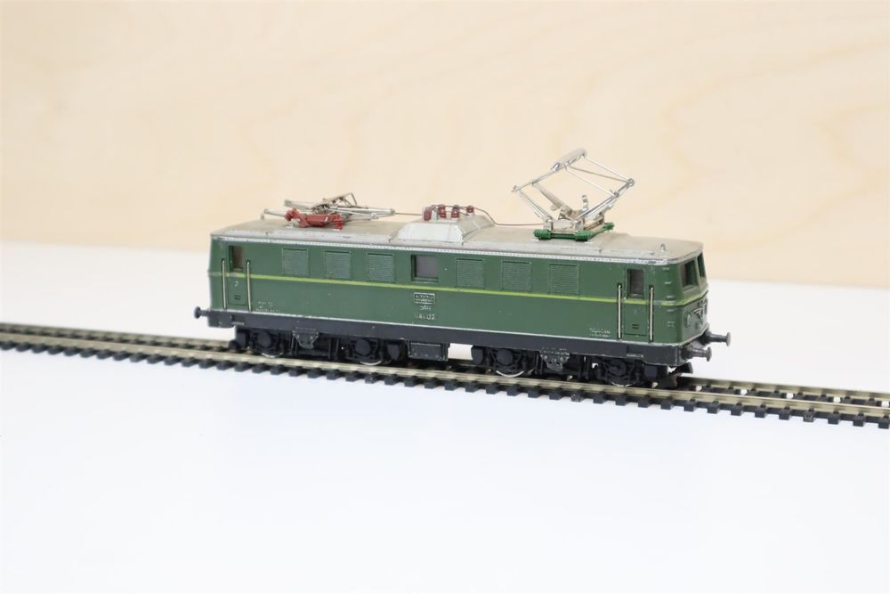 Märklin ÖBB E-Lok 1141 - Nr. 3036 (Gebraucht) in für CHF 25 – mit ...