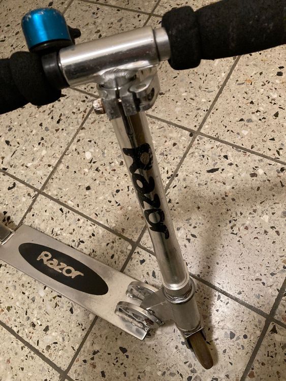 alter Razor Scooter (Gebraucht) in Seuzach für CHF 9 – mit Lieferung ...