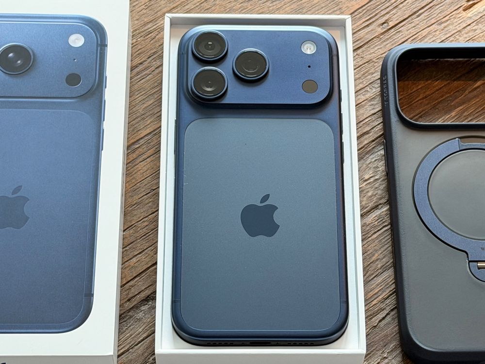 iPhone 17 Pro 1TB Tiefblau – WIE NEU, OVP komplett, Apple-Ga (Gebraucht ...