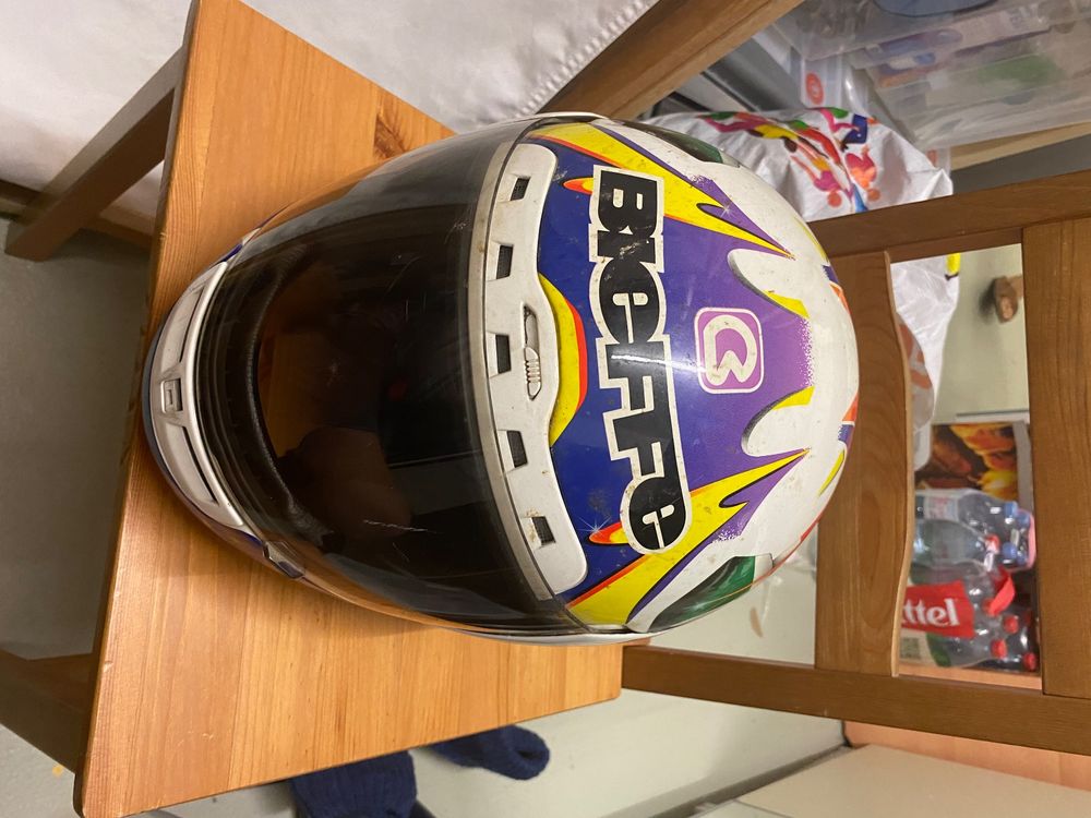 Motorrad Helm (Gebraucht) in Staufen für CHF 1 – nur Abholung auf ...