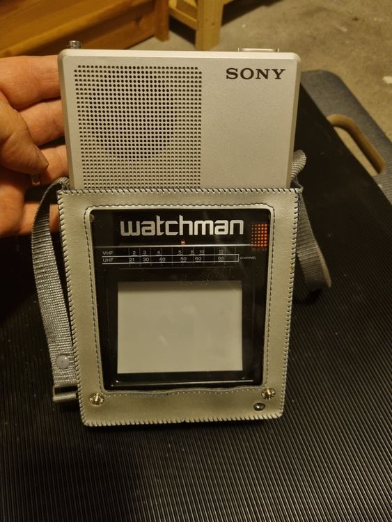 Sony Watchman TV (Gebraucht) in für CHF 30 – mit Lieferung auf Ricardo ...