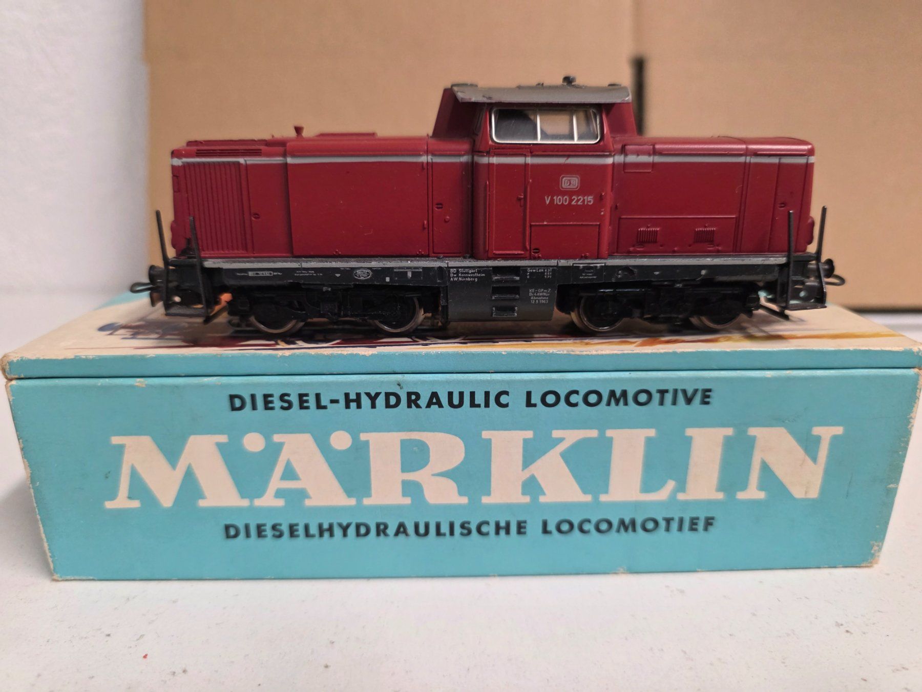 Märklin 3072 lok Br V100 2215 DB dès 1.-fr (Gebraucht) in bassecourt ...