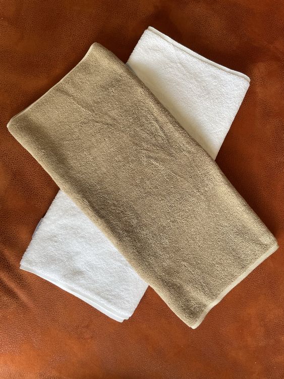 A-Qualität Handtücher zum halben Preis (Neu und originalverpackt) in ...