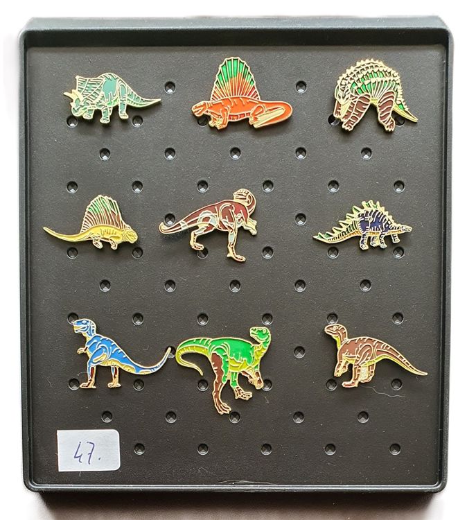 Platte 47 - Pin Pins Dino Dinosaurier | Kaufen auf Ricardo