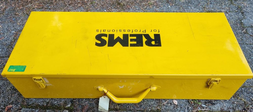 REMS AMIGO 2 ELEKTRISCHE GEWINDESCHNEIDKLUPPE | Kaufen auf Ricardo