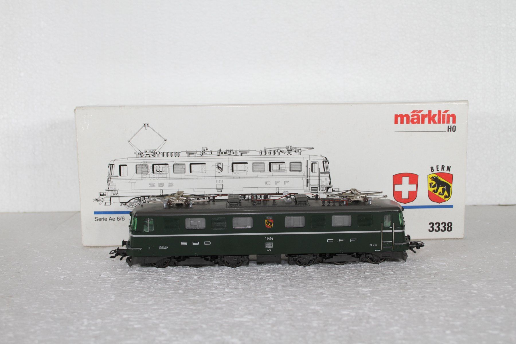 Märklin 3338 SBB Ae 6/6 Bern analog (Neu (gemäss Beschreibung)) in ...