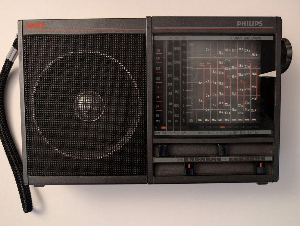 Tragbares Radio FM, LW, MW, SW, PHILIPS D1835 COMPASS (Gebraucht) in ...