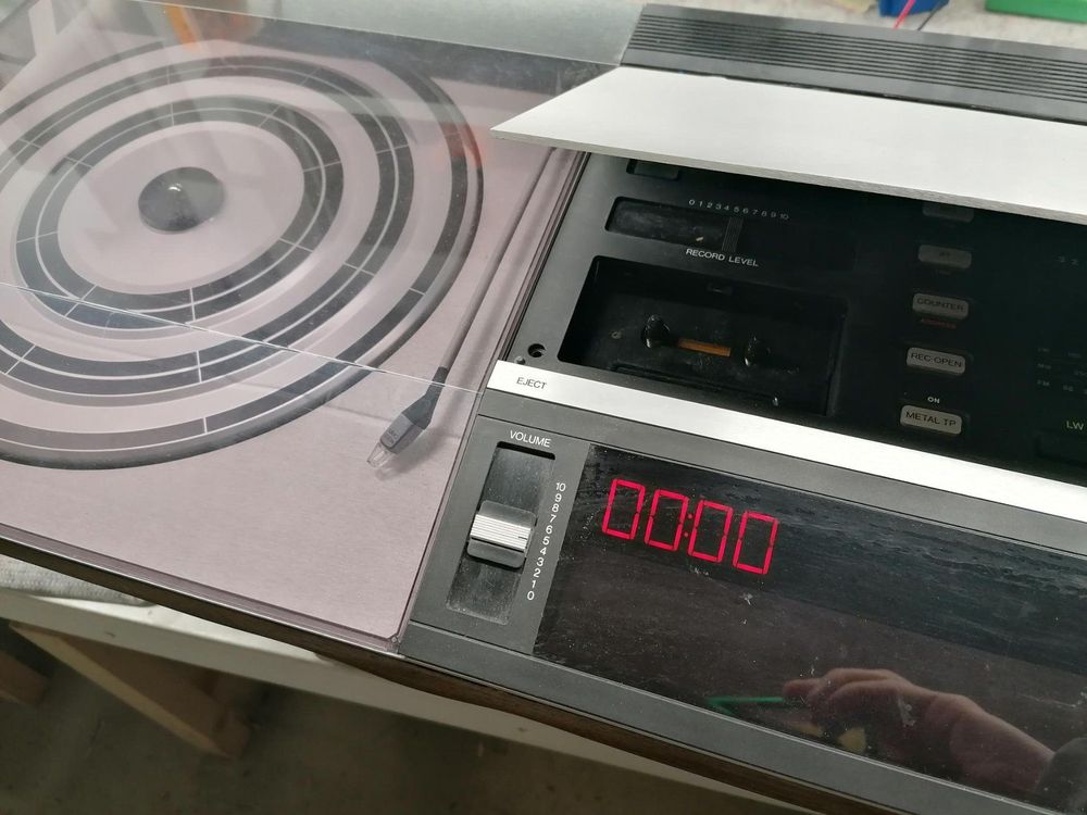 bang olufsen beocenter 7002 (Defekt) in für CHF 100 – mit Lieferung auf ...