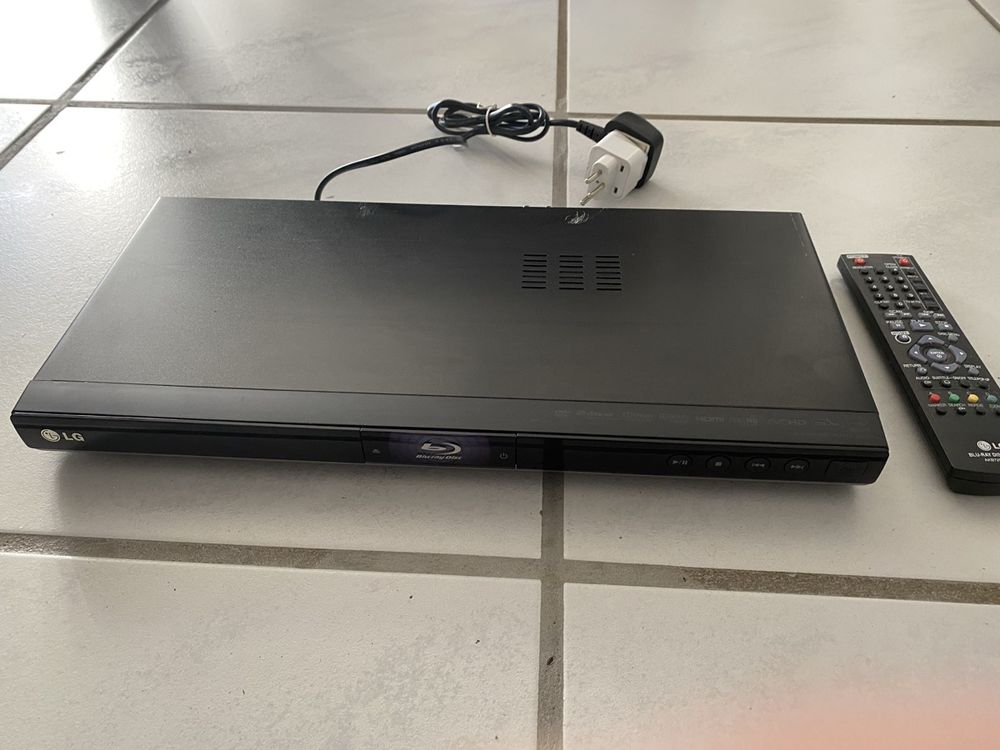 LG Blu-ray Disc Player BD350 HDMI Dolby DVD Player Fernbedie (Gebraucht ...