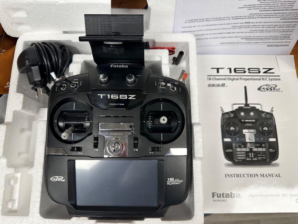 Futaba T16SZ, Empfänger + Senderpult (Gebraucht) in Brügg BE für CHF ...