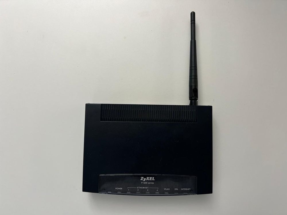 Router ZyXEL P-600 series (Gebraucht) in Oberlunkhofen für CHF 1 – mit ...