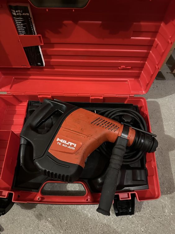 Hilti TE 40-AVR Abbruchhammer Bohrhammer + Bohrer Set (Gebraucht) in St ...
